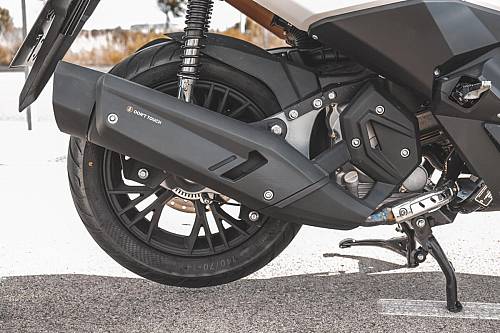 Mitt 330 - Precio y características - Indalmar Motor